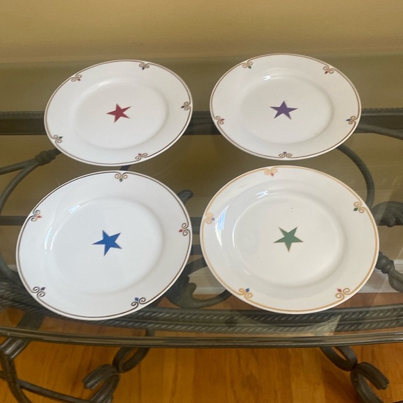 Pier 1 | Dining | Pier One Celebration Star Porcelain Plates Set Of 4 ...
